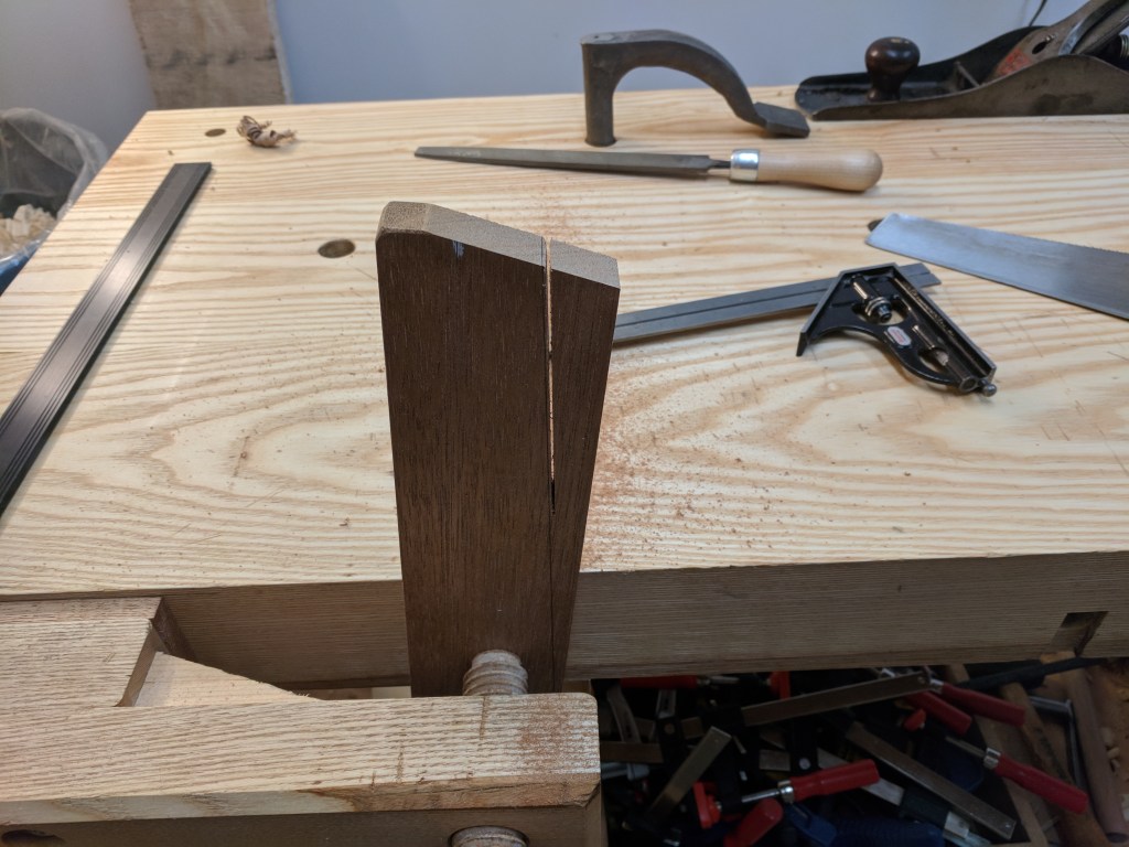 Basic Projects: Wooden Straight Edge | The Apartment Woodworker